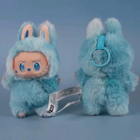 POP MART | Accessories | Labubu Big Into Energy Hope | Poshmark